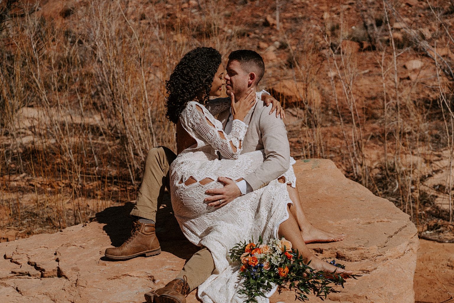 Water Canyon Trail Head Destination Elopement in Utah | thaliacameraist.com